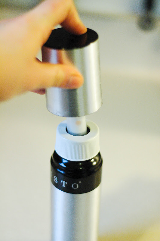 Safely Gathered In: Misto Review and Giveaway