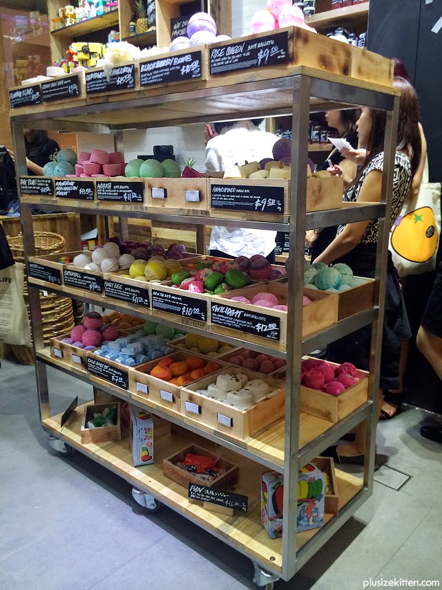 Plus Size Kitten: Lush Orchard Gateway & Lush Giveaway