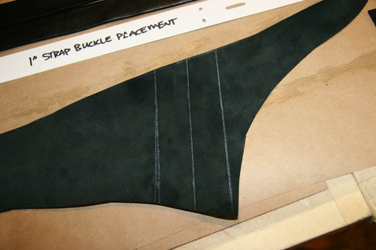 A fetish leathercrafters journal: Make an Armbinder - Step-by-Step