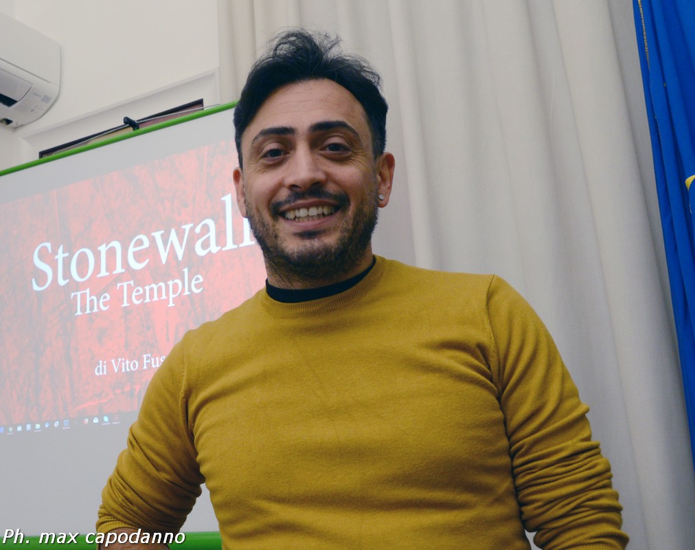 Positano MY LIFE: LIBRI: Stonewall di Vito Fusco presentato in Comune