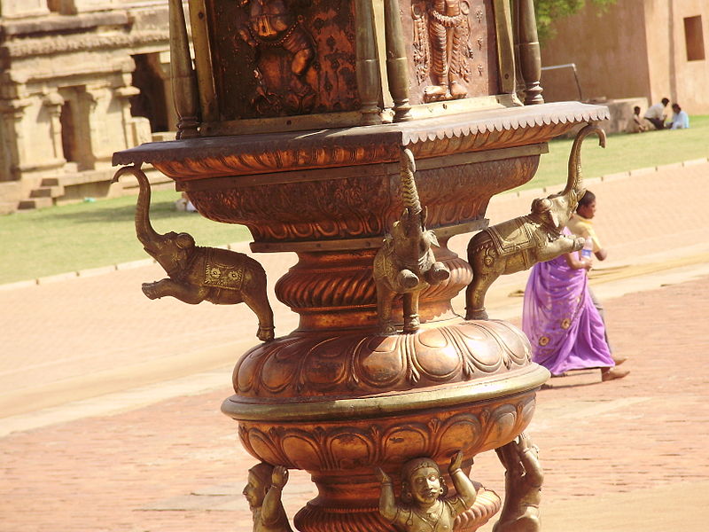 Tamilnadu Tourism: Brihadeeswarar Temple – Sculptures