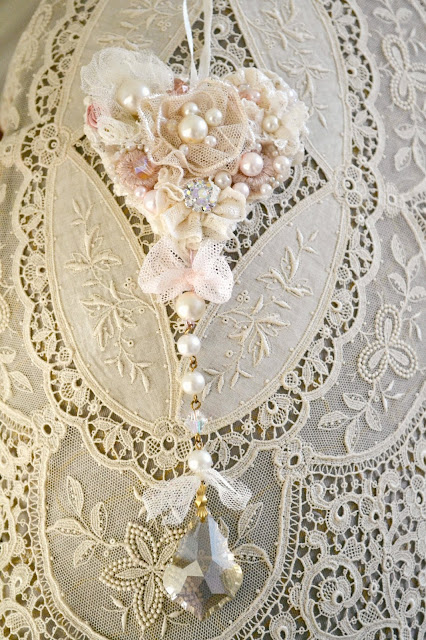 Jennelise: Porcelain, Pearls, and Pink