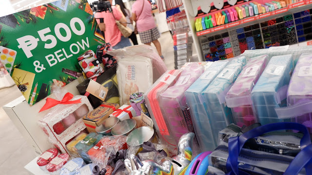 Shopping For Meaningful Gifts At National Book Store - Mommy Practicality