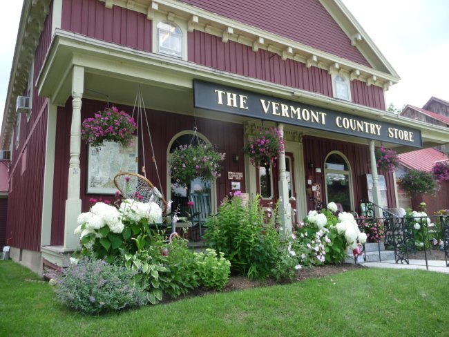 Nutfield Genealogy: Photo Friday ~ Seen at the Vermont Country Store