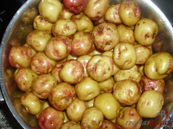 Papas bonitas arrugadas - Receta de cocina casera
