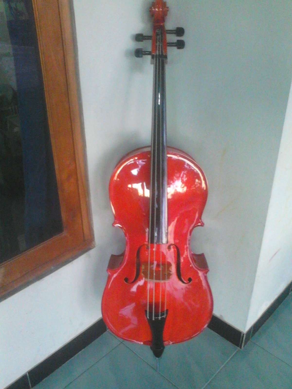 DIVA MUSIK: CELLO DAN CONTRA BASS