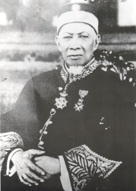 .: SEJARAH SULTAN SULTAN SAMBAS