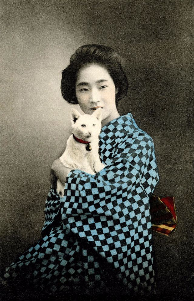 25 Colorized Portrait Pictures of Tokyo Geishas From Between the 1900s ...