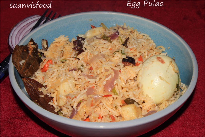 Saanvis food: Egg Pulao