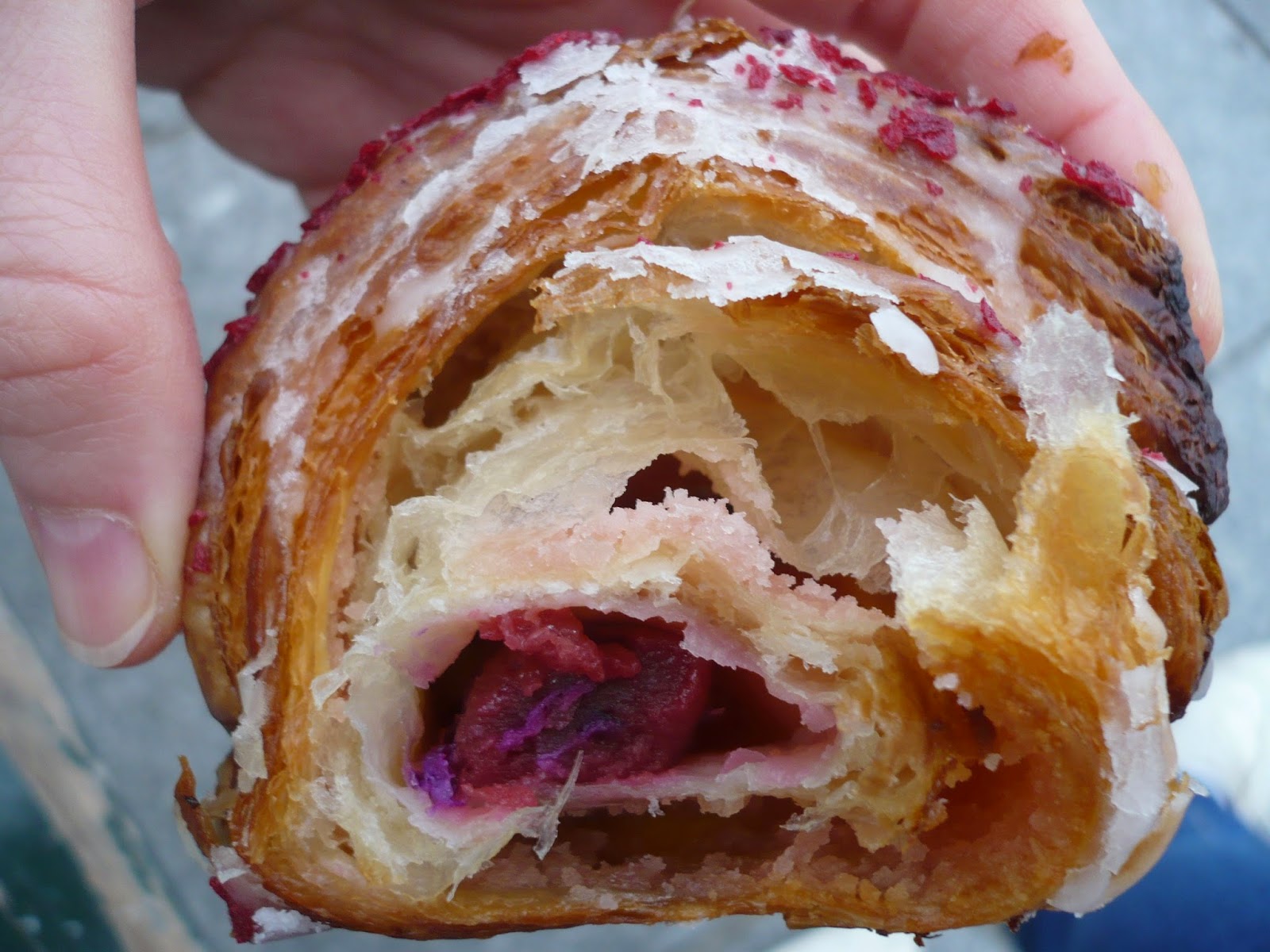 Sweet Freak©: Pierre Hermé's Ispahan Croissant