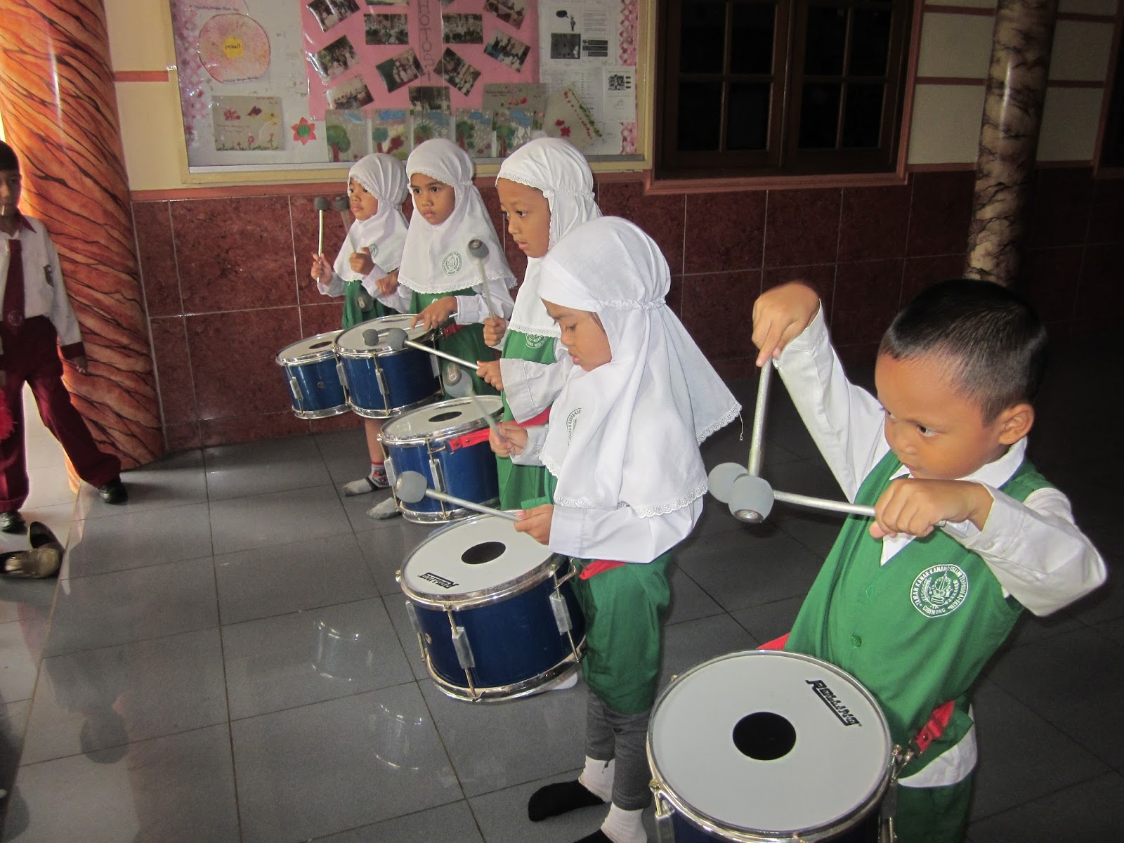 Kegiatan Latihan Marching Band TK IT AL Fath | SEKOLAH ISLAM TERPADU AL ... Kegiatan Latihan Marching Band TK IT AL Fath | SEKOLAH ISLAM TERPADU AL ...