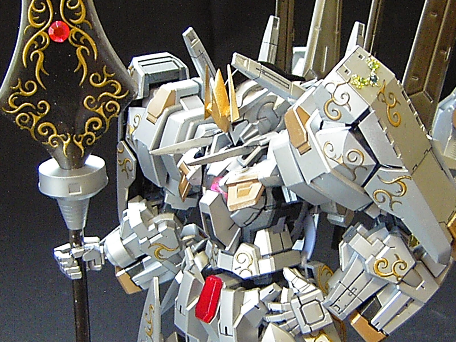 Custom Build: 1/100 Knight Gundam Avalanche Exia - Gundam Kits ...