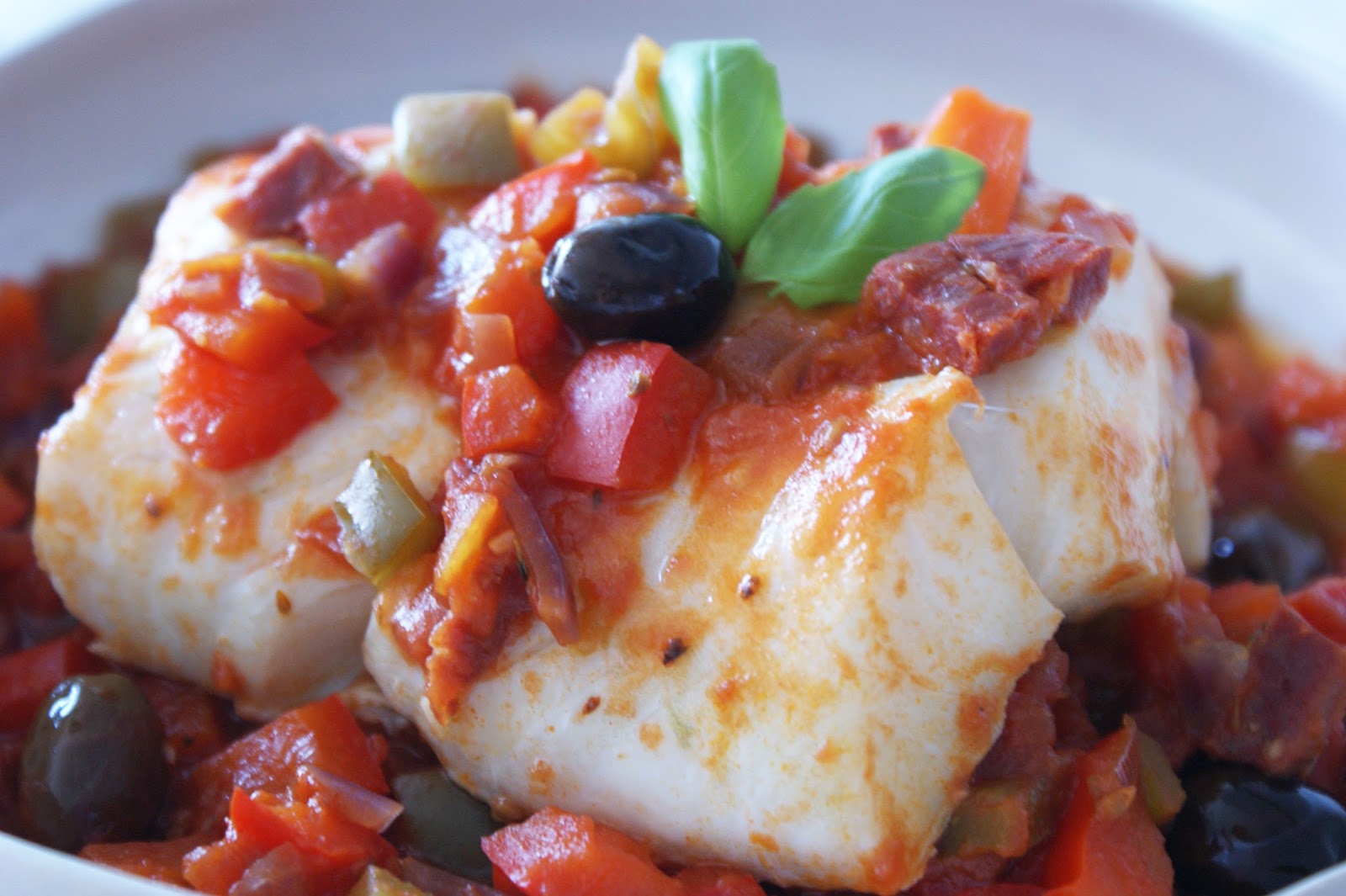 Afternoon Tea: Cabillaud façon basquaise au Cook Expert