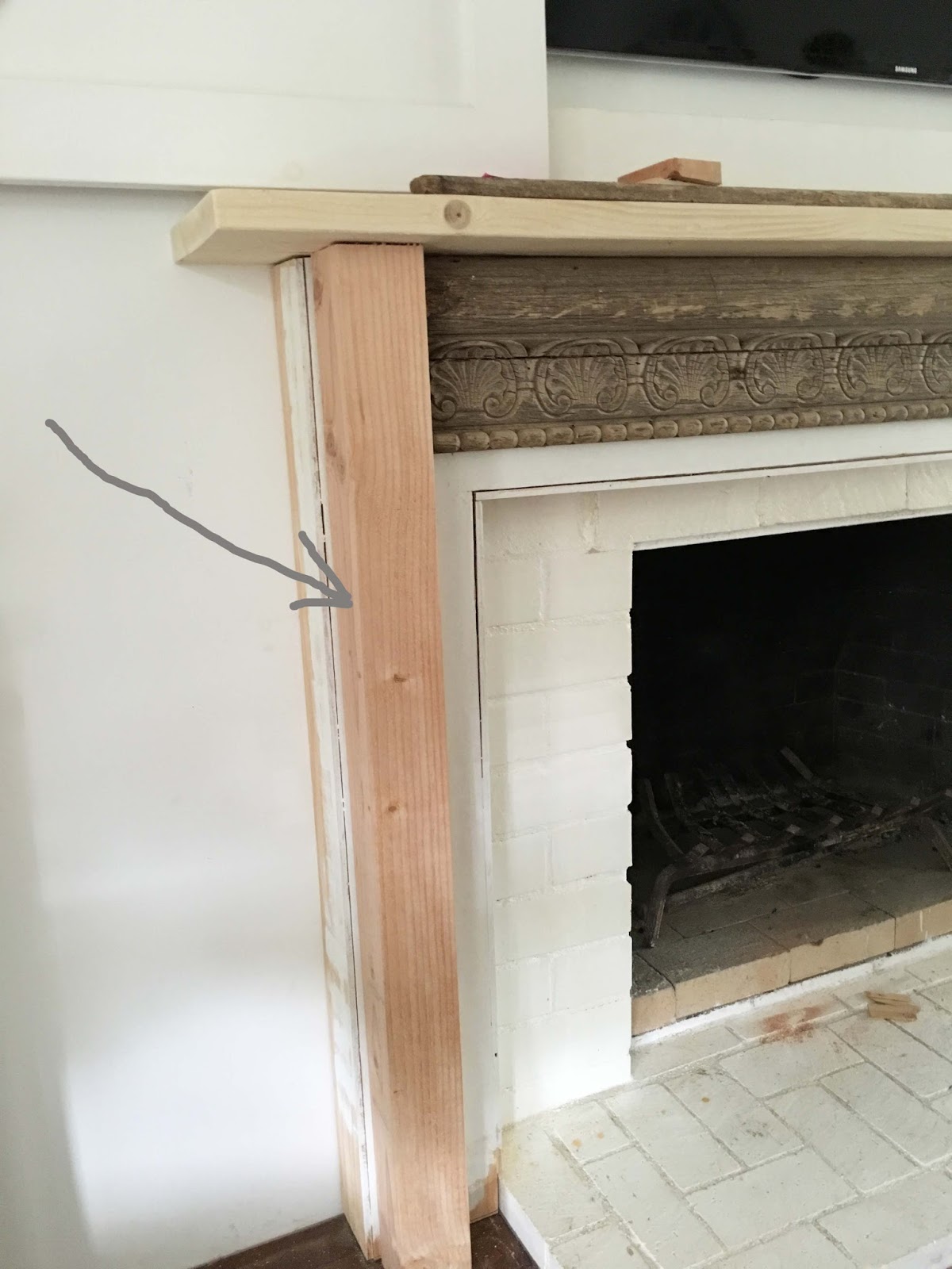 Gwen Moss: My DIY Cottage-Style Fireplace Mantel.... Reveal!