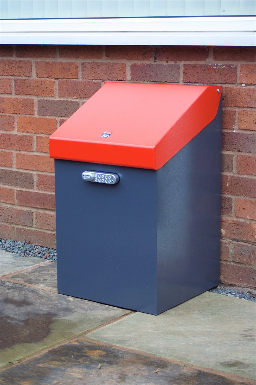 The Door Industry Journal: KitLock cabinet locks chosen to secure iBin ...