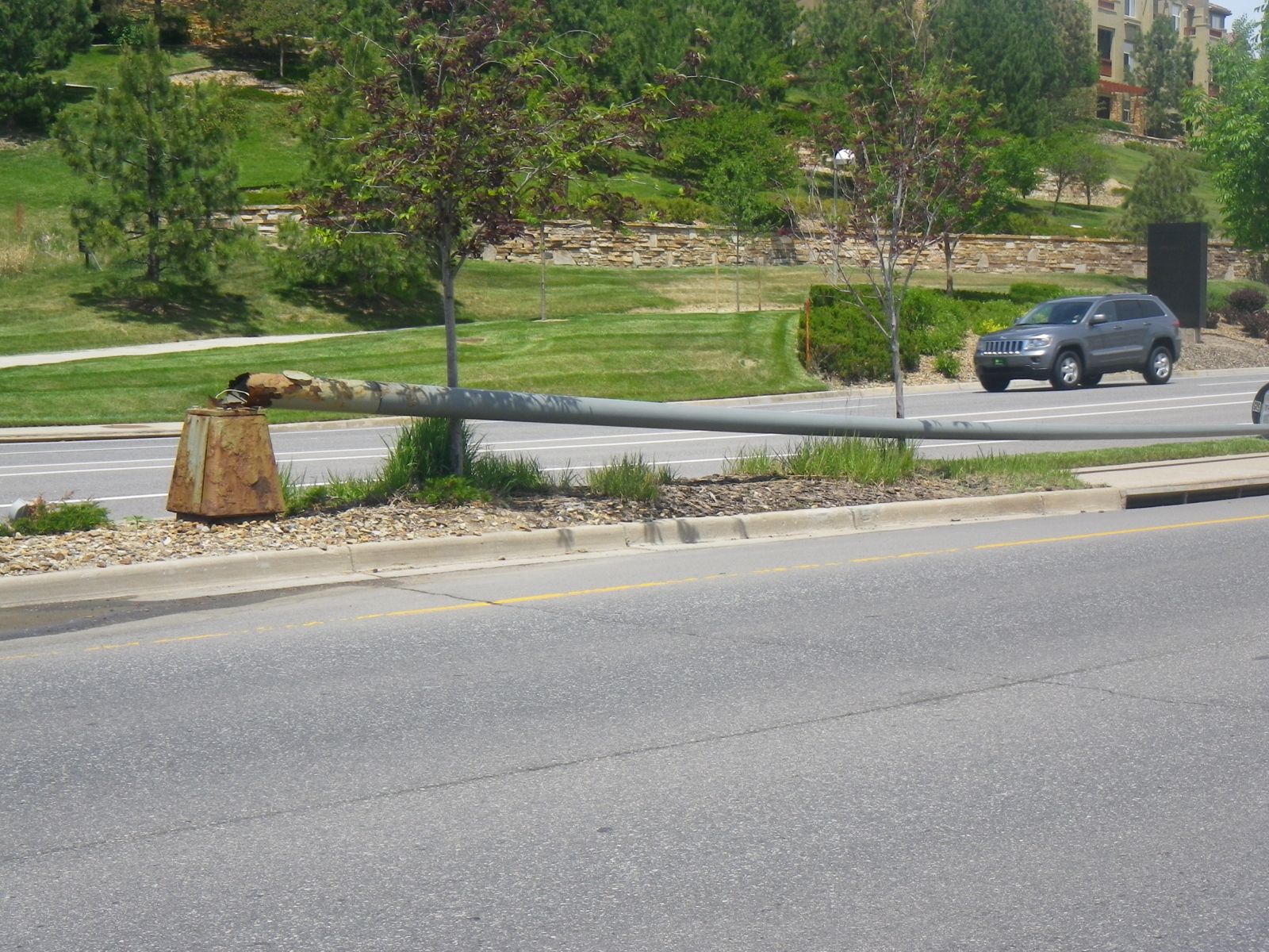 Observations about Longmont, Colorado: The Rusting Street Light Poles ...