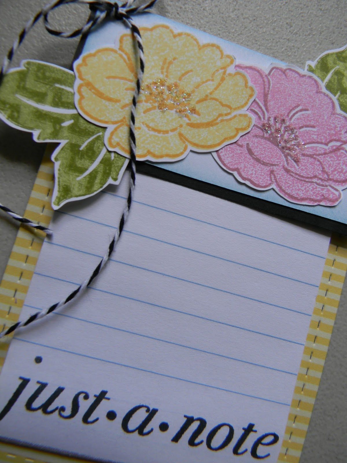 Marcia's Stampin' Pad: Make it Monday #220 - Die Cut Mini Notebooks