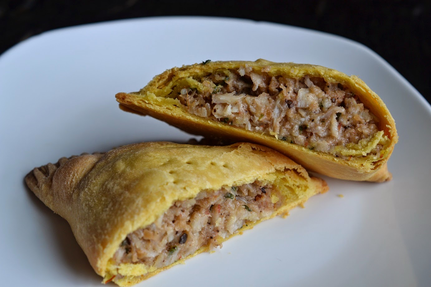 Greedy Girl : Coconut fish patty in a saffron crust