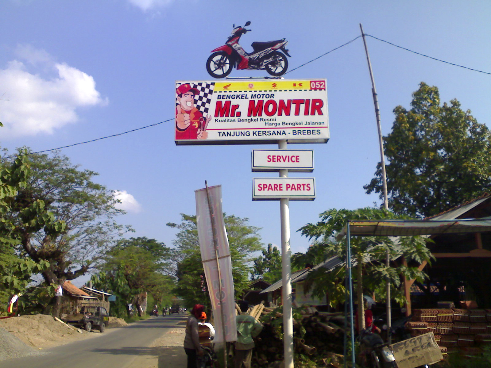 Bengkel Motor Mr.Montir - Djangkaru Bumi