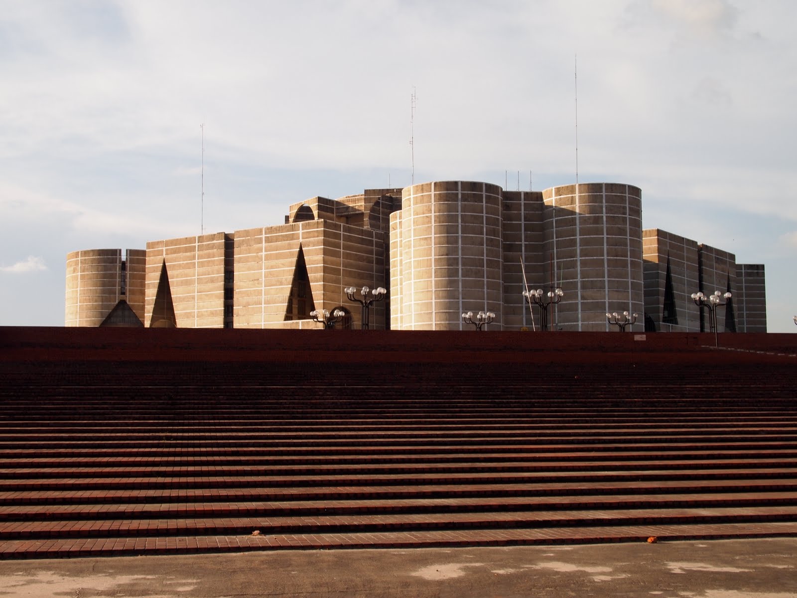 Tulsi Crafts: National Assembly building Dhaka by Louis Kahn