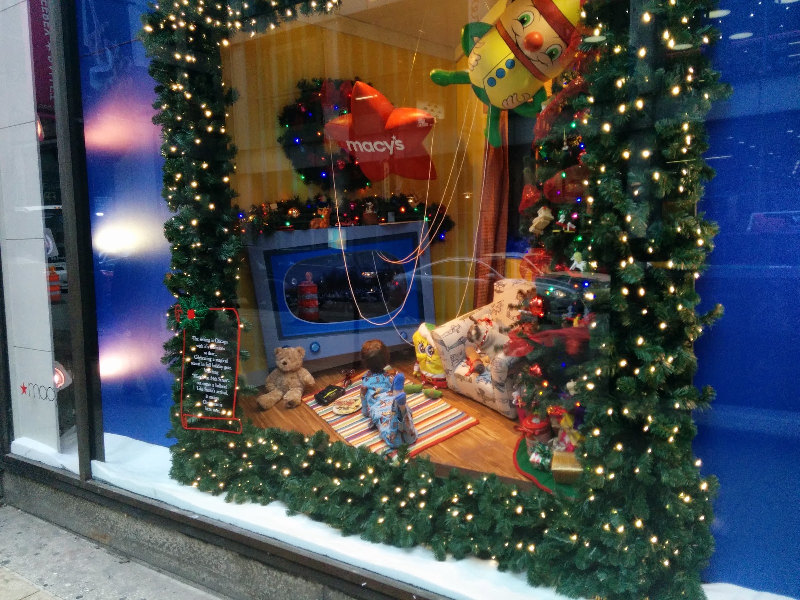 Chicago State Street Christmas Windows 2014