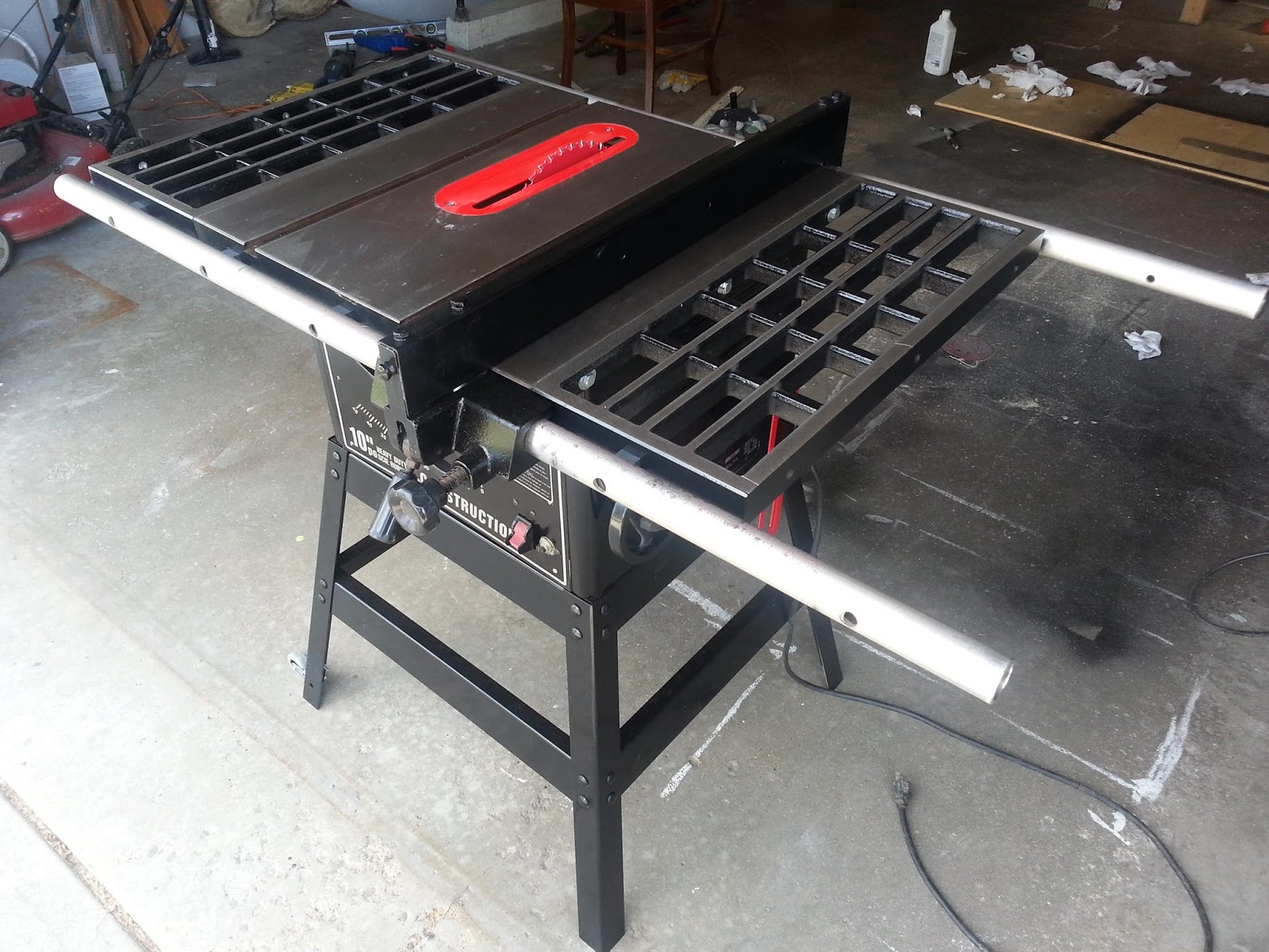 Do It Yourself Builds: How to Refurbish an Old Delta Table Saw