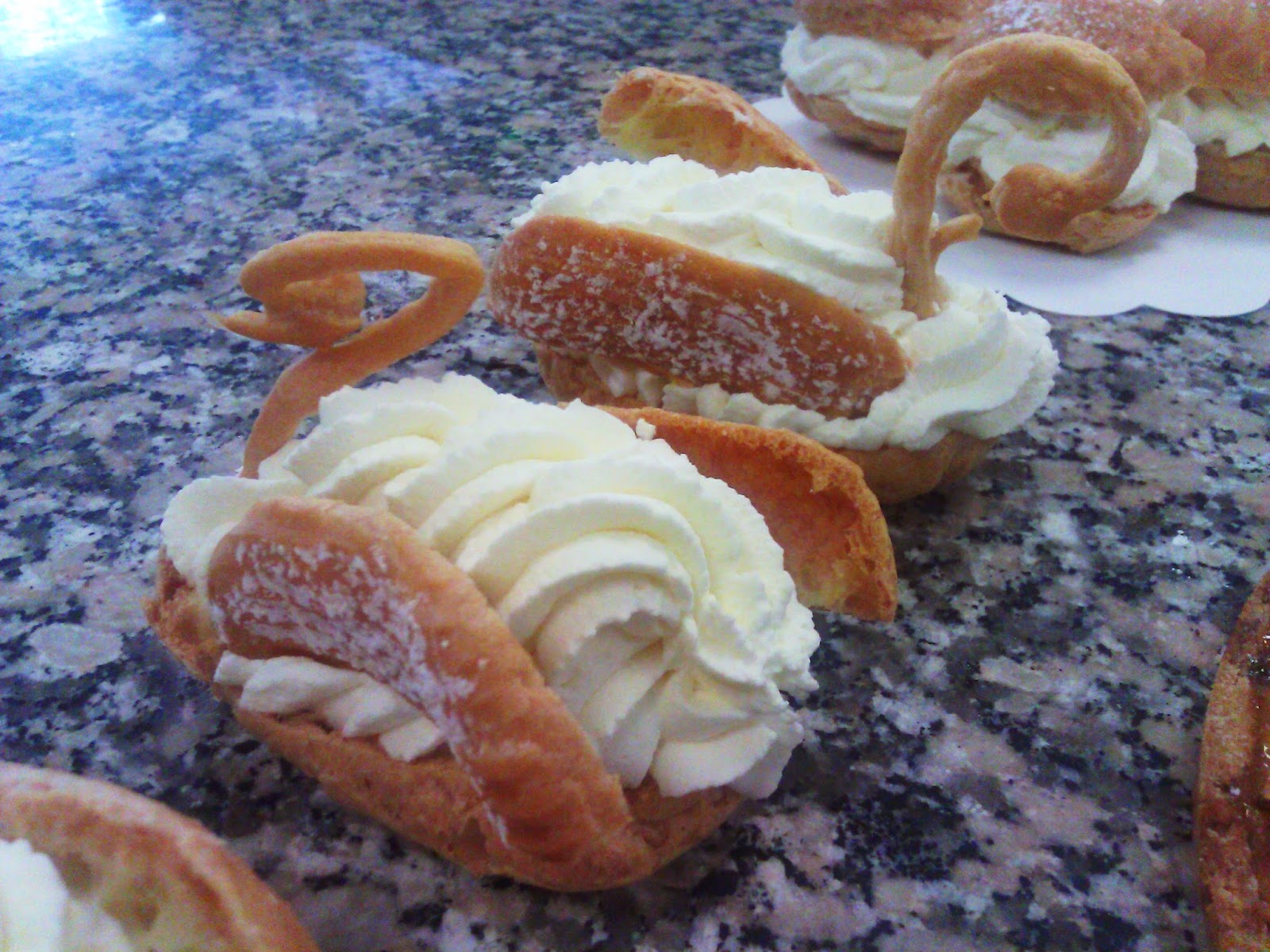 CAP pâtisserie - candidat libre - reconversion professionnelle: Cygnes