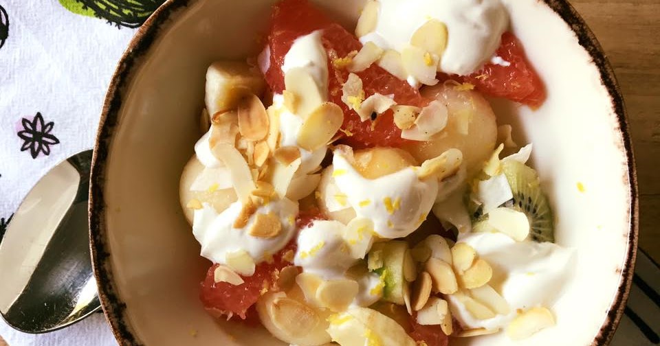 Fruitsalade met Griekse yoghurt
