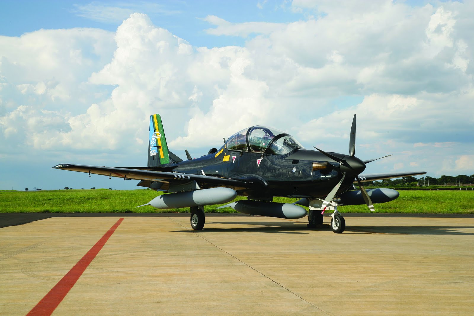 airforce photos: EMB 314 Super Tucano