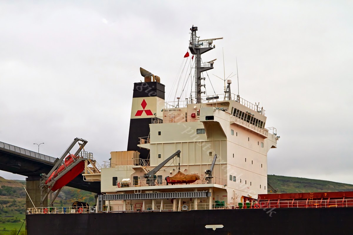 Dougie Coull Photography: King Milo - Bulk Carrier