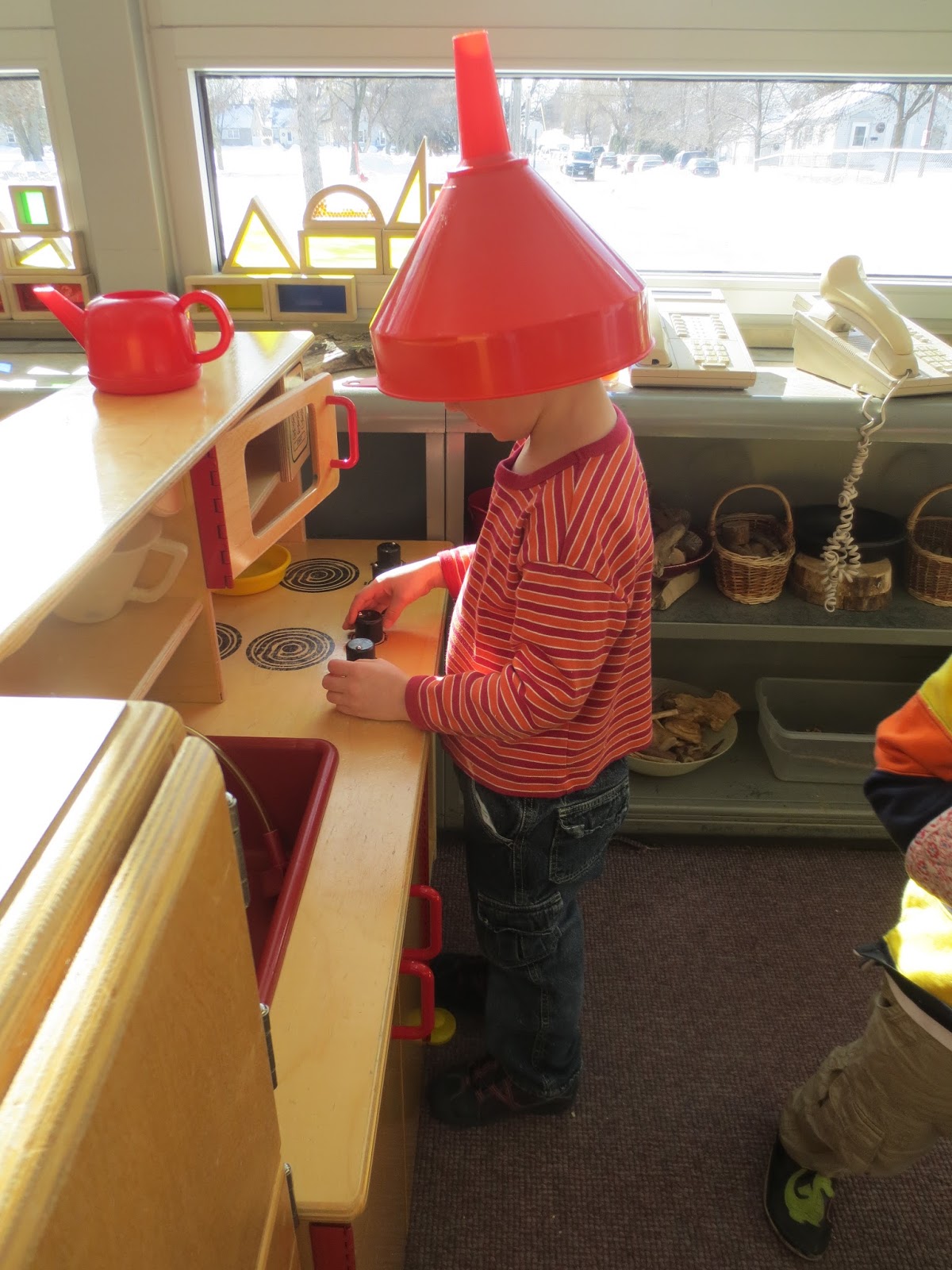 SAND AND WATER TABLES: Funnels