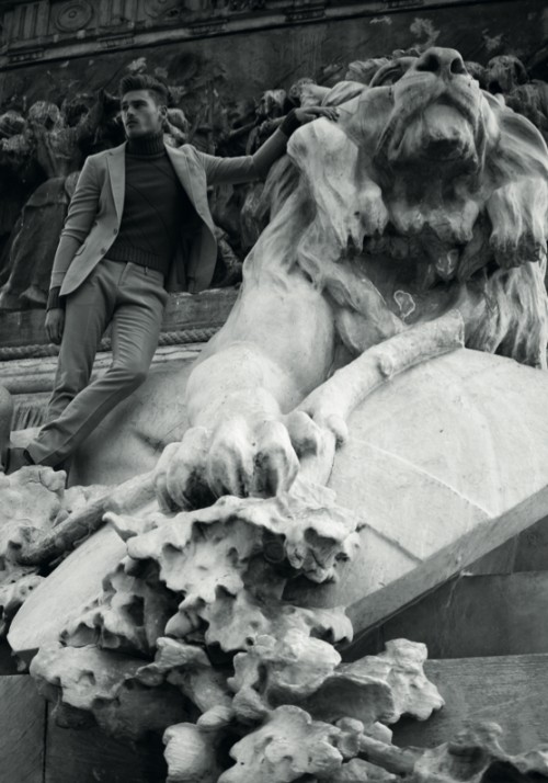 Famous and Popular: Lino Meiries by Saverio Cardia