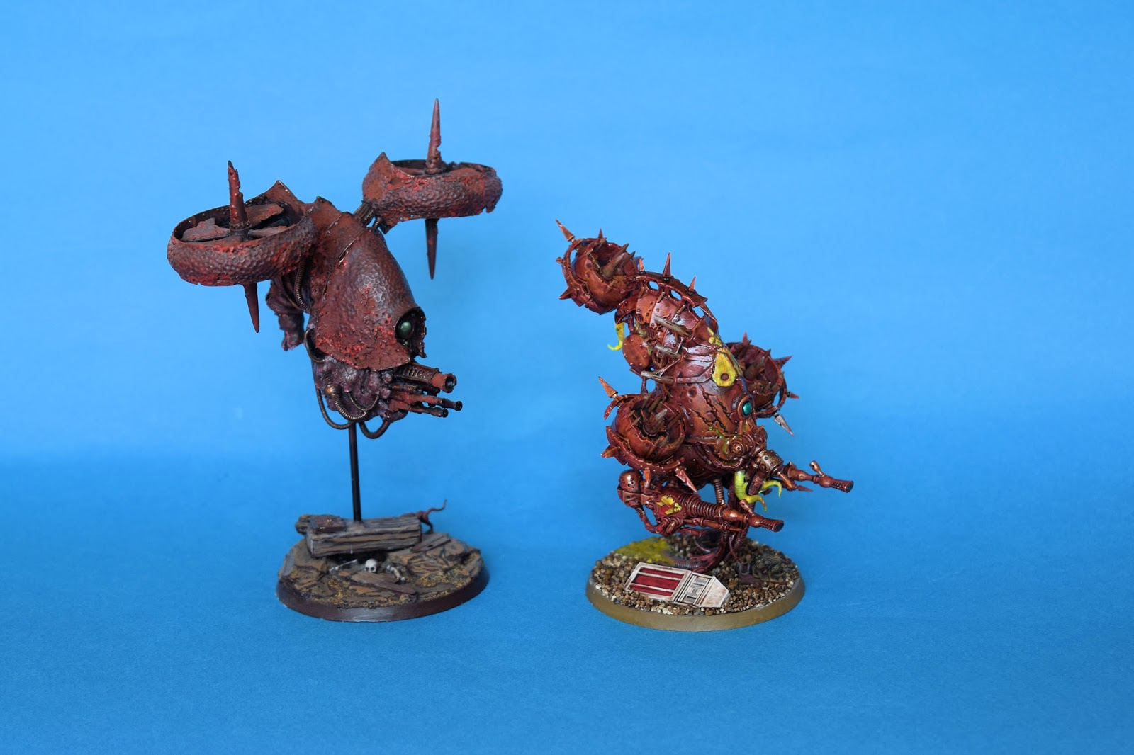 John's Toy Soldiers: Nurgle Daemon Engines Plague Drones - Old & New ...