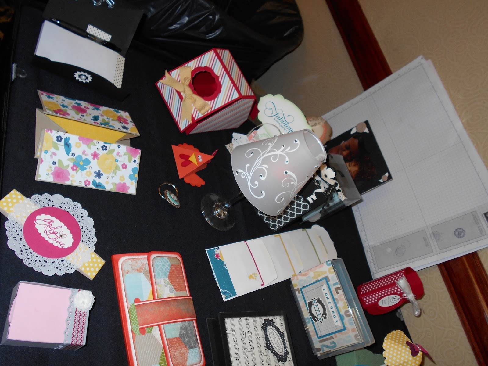 The Weekend Stamper: 3D Shoe Box Swaps
