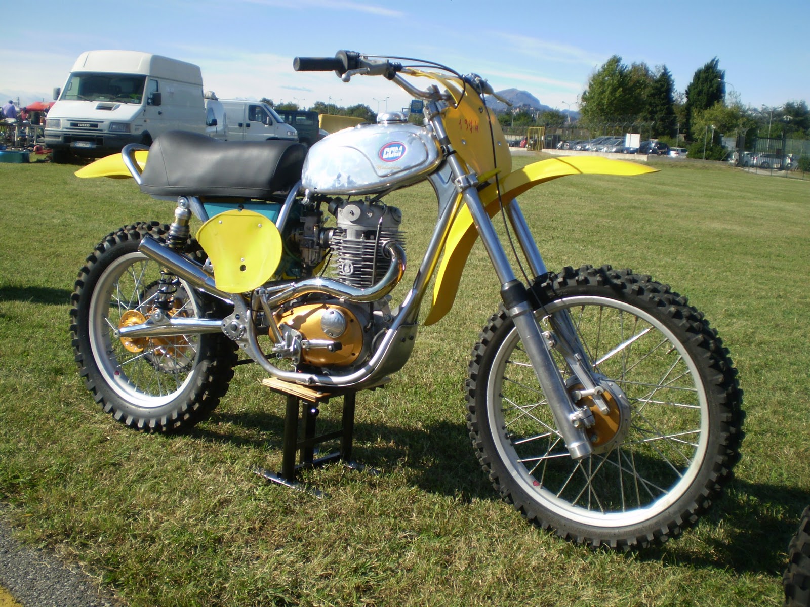 Vintage MX - CCM B 500