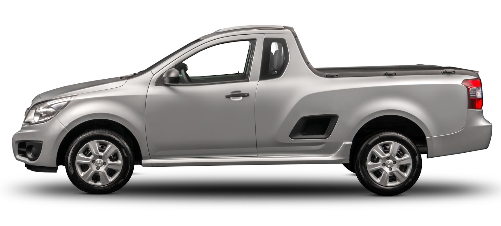 Chevrolet Montana traz discretas novidades na linha 2018