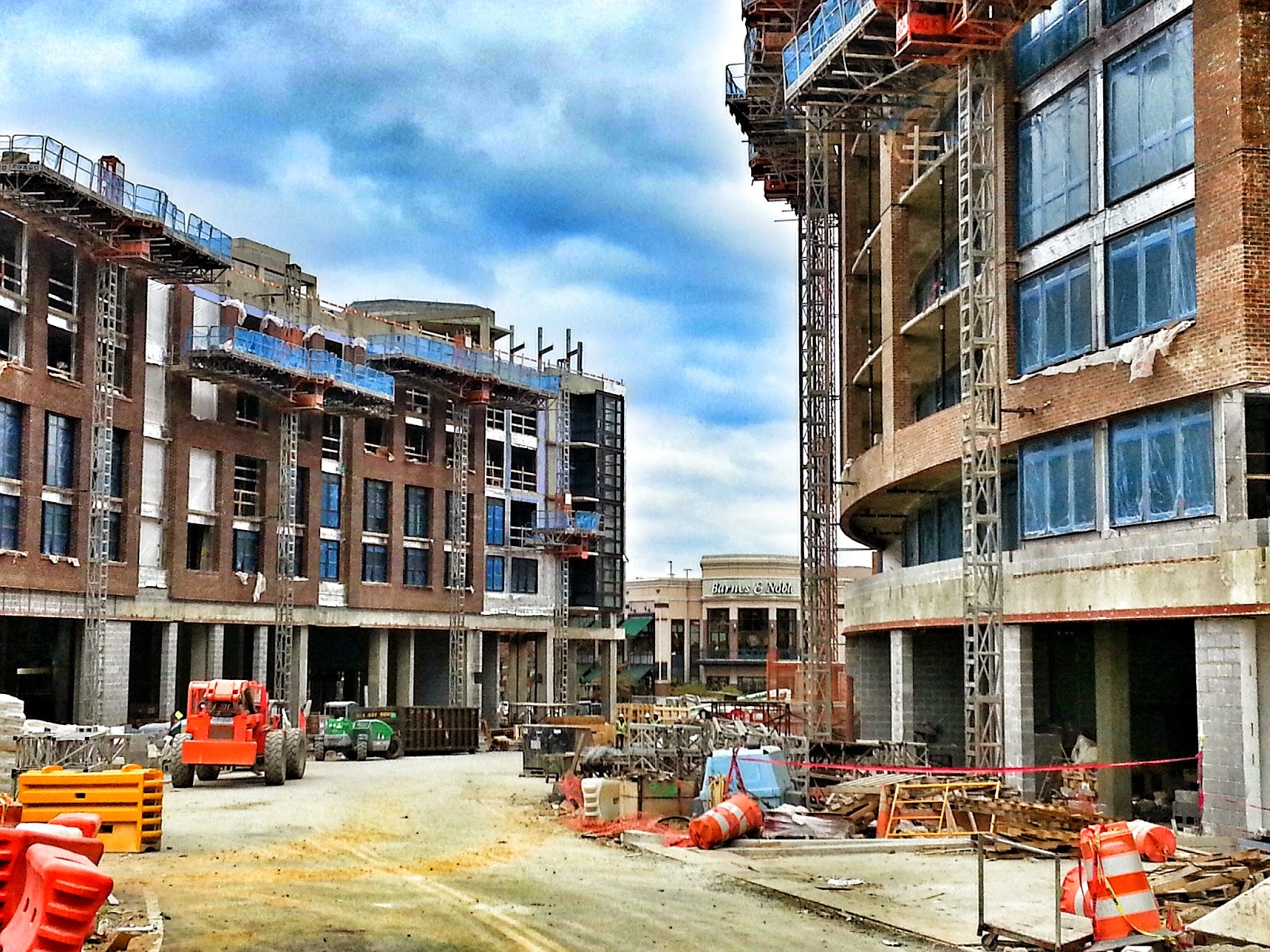 Robert Dyer @ Bethesda Row: BETHESDA CONSTRUCTION UPDATE: THE DARCY AND ...