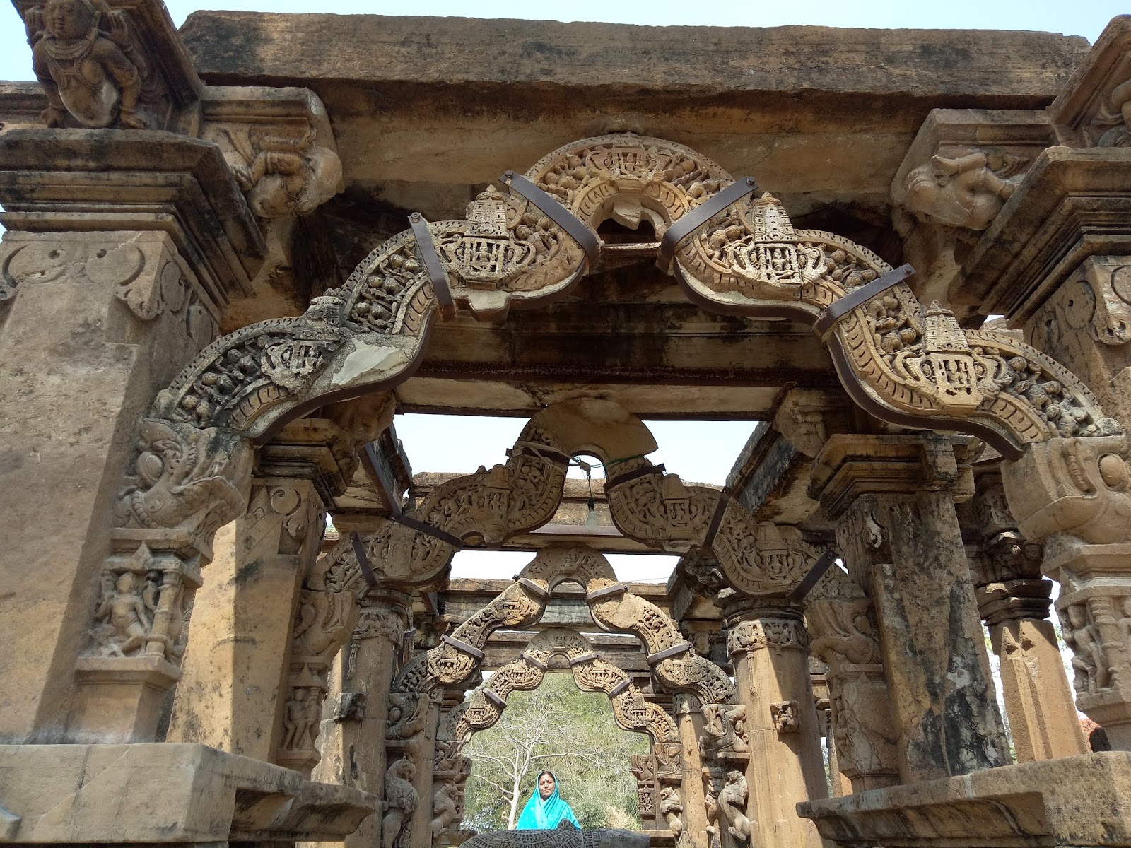 एकोऽहम्: September 2018