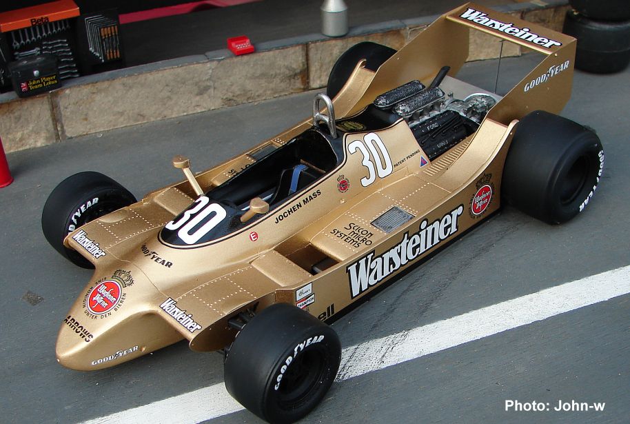 MINIS NO MUNDO: série mais belas: Arrows A2