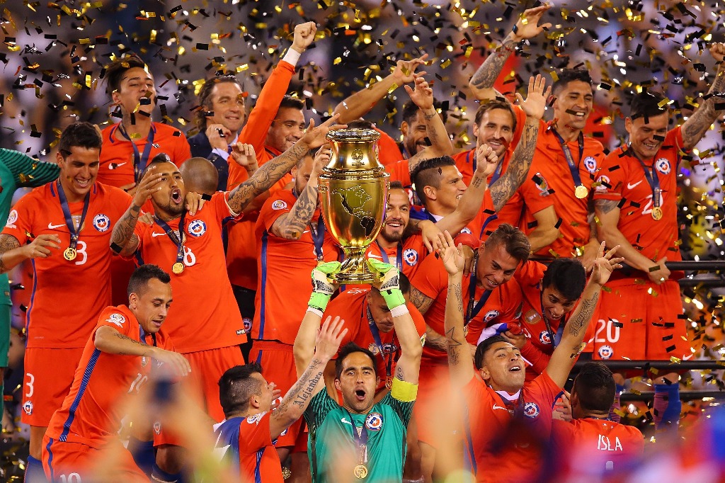 attilio folliero: Copa America USA 2016. Chile campeon