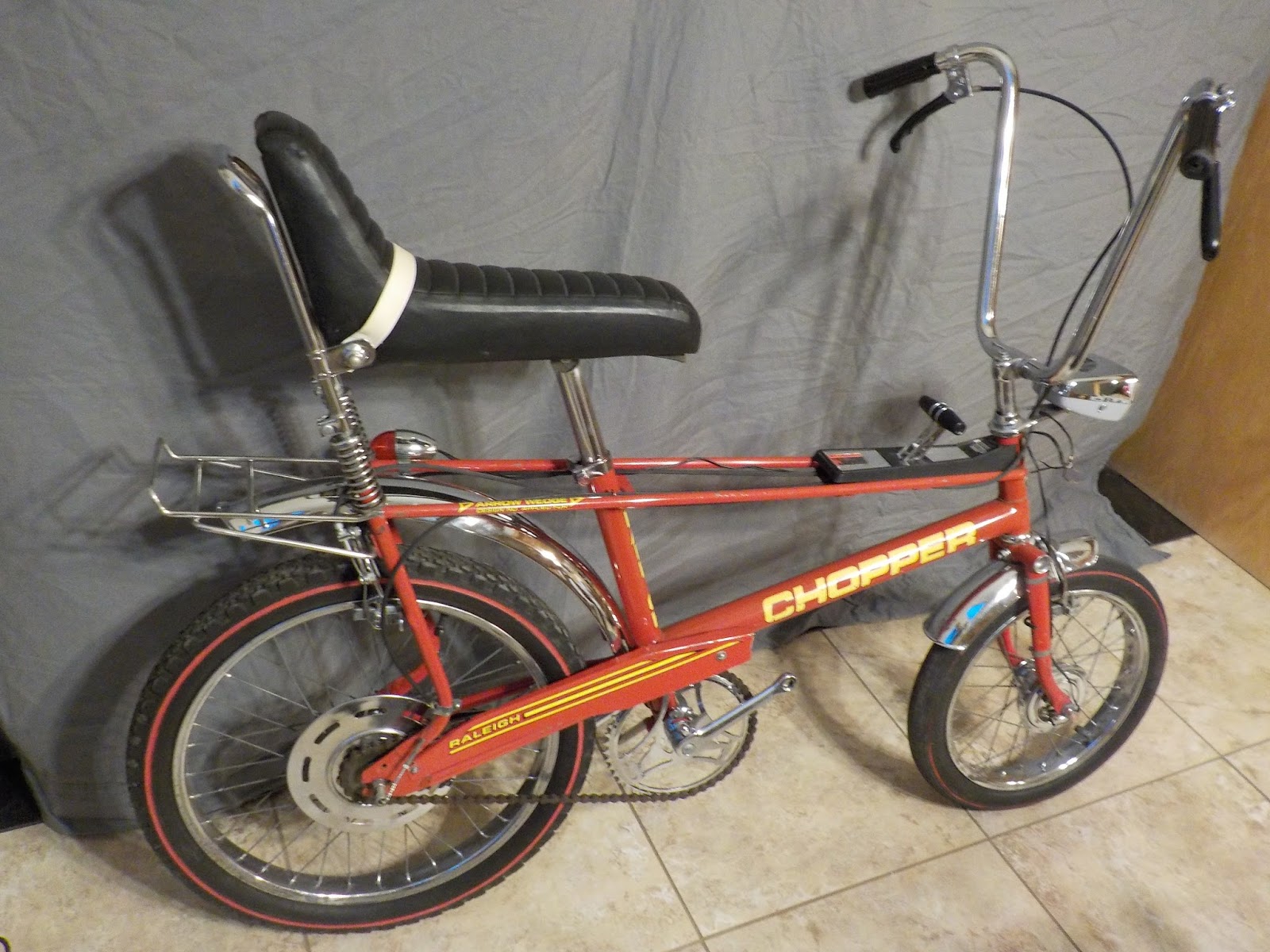 the raleigh chopper blog steve: 1972 MK2 CHOPPER 3+2 RED