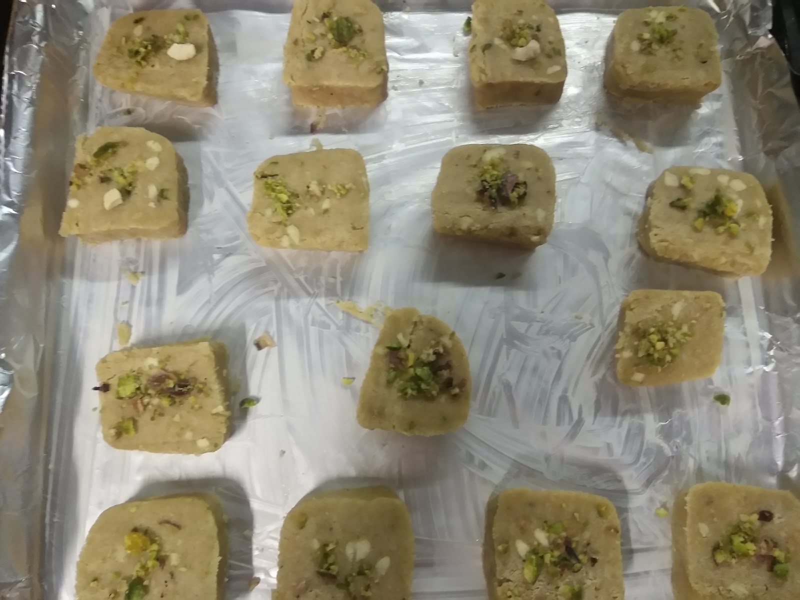 KAJU PISTA COOKIES / CASHEW PISTACHIO COOKIES / KAJU PISTA BISCUIT ...