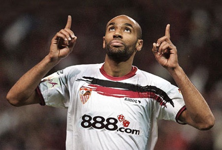 HD wallpapers Bos: Frederic Kanoute Sevilla Football Players