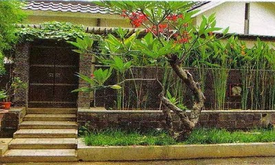 Membuat Pagar Hidup Untuk Rumah Terlihat Indah dan Eksotis