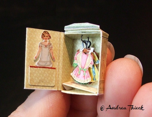 Andrea Thieck Miniatures: Paper Doll Wardrobe
