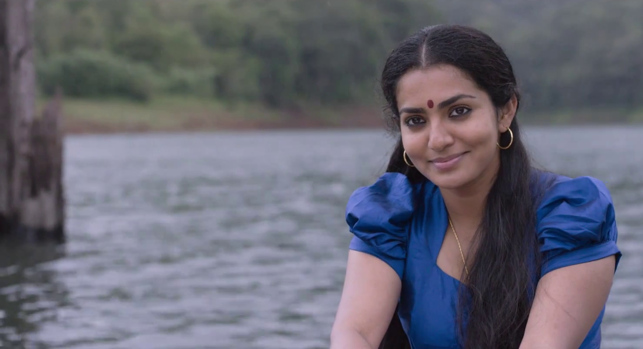 Parvathi Menon in Ennu Ninte Moideen Movie Photos ~ ACTRESS RARE PHOTO ...