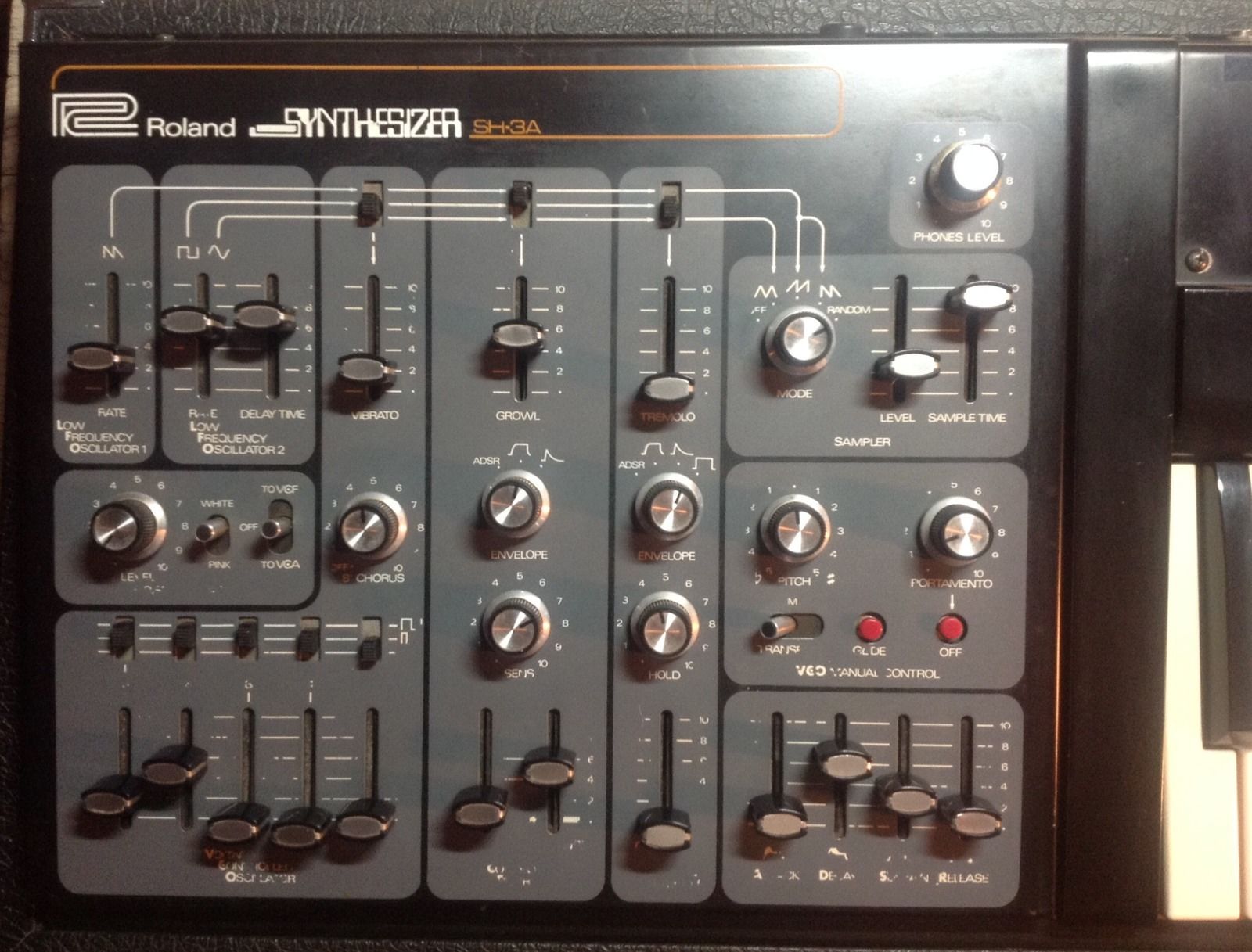 MATRIXSYNTH: Roland SH-3A Synthesizer with CV GATE VCF MODIFICATION