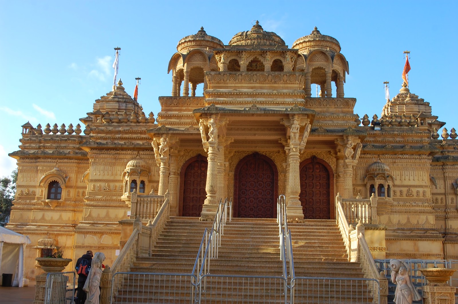 The Shri Sanatan Hindu Mandir