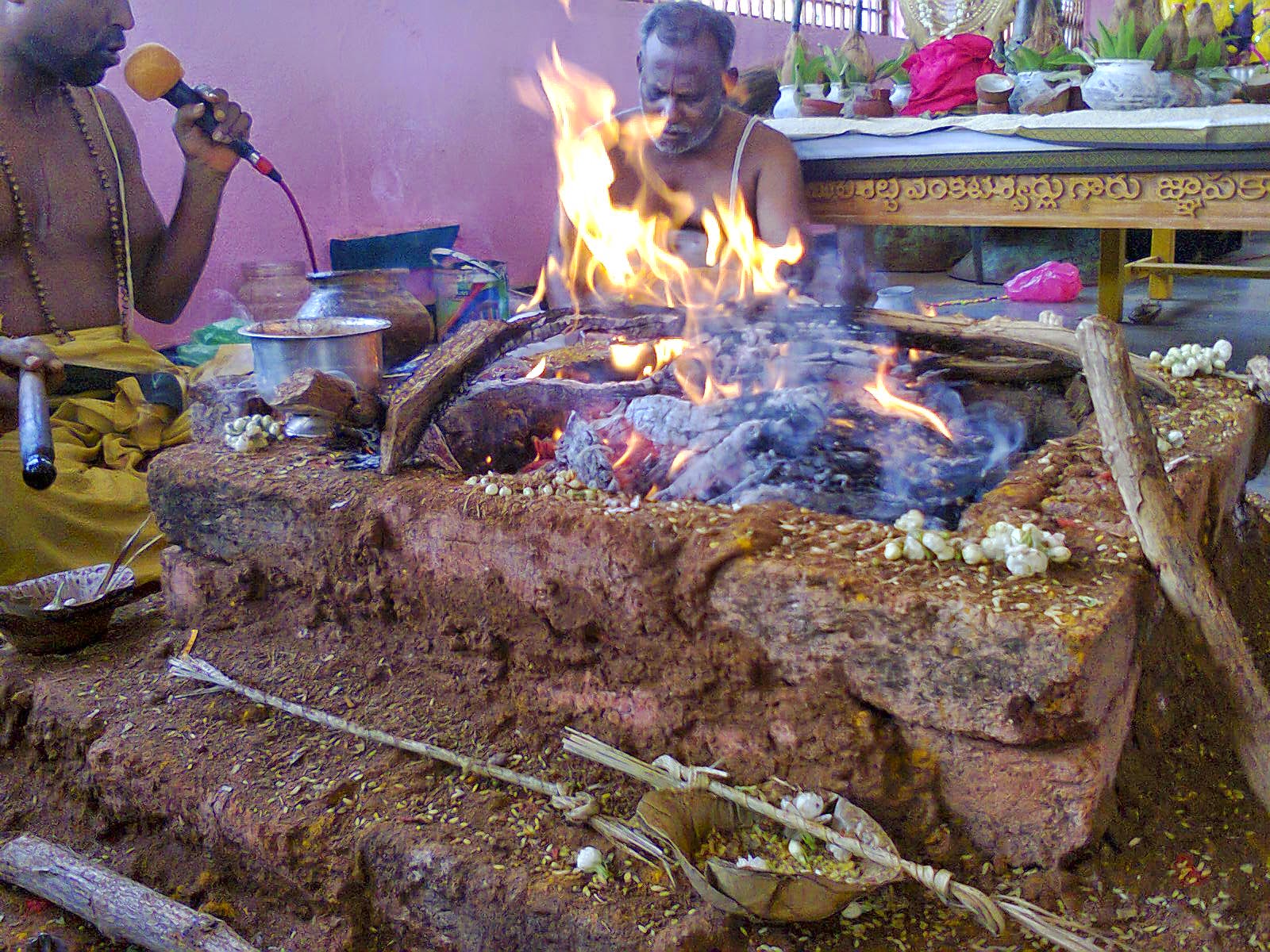 THE GREAT MIRACLE OF LORD NAGENDRA SWAMY.{HOLY MYTHOLOGICAL SERPENT ...