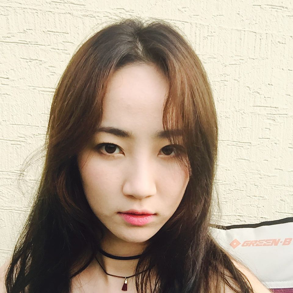 Yeeun updates fans looking more gaunt than usual
